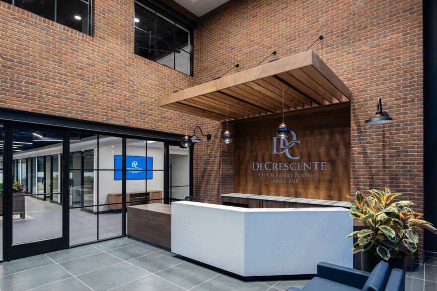 ALANI NU ADDISON RAE BERRY POP | DeCrescente Distributing Company